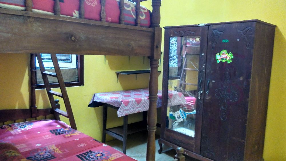 Terima kost putri daerah ketintang - Kost Surabaya